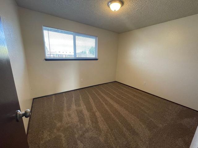 Pacific Manor Apartments 2 Bedroom Apartment for Rent at 7611 Pacific Ave, Tacoma, WA 98408 South End