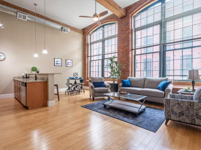 Pacific Mill Lofts 3 Bedroom Apartment for Rent at 300 Canal St Ste 8000, Lawrence, MA 01840