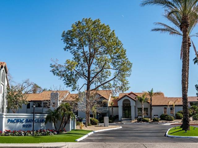 Pacific Bay Club 2 Bedroom Apartment for Rent at 11221 S 51st St, Phoenix, AZ 85044