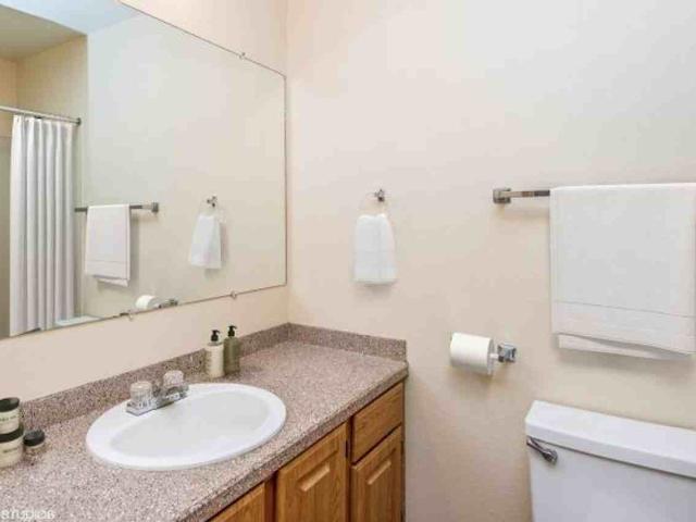 Pacific Heights 3 Bedroom Apartment for Rent at 33311 18th Ln S, Federal Way, WA 98003