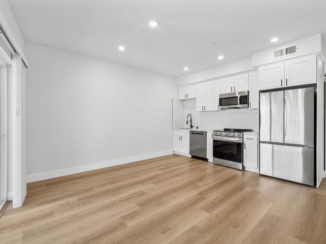 Pacific Heights II Studio Apartment for Rent at 2301 Ulric St, San Diego, CA 92111 Linda Vista
