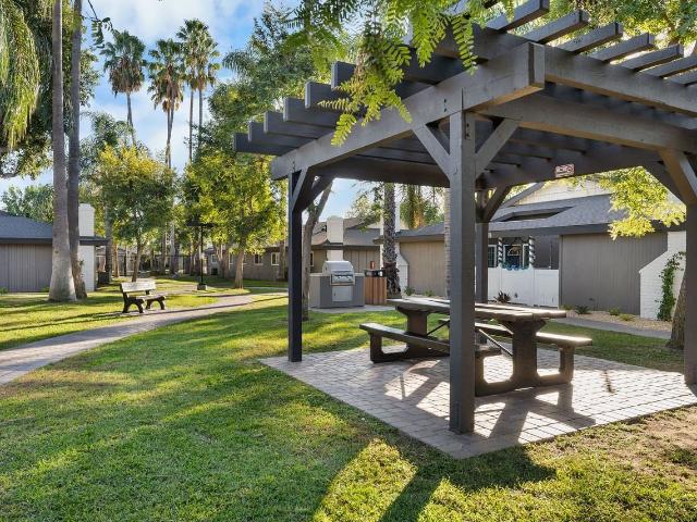 Pacific Palms Apartment Homes 2 Bedroom Apartment for Rent at 2045 S Haster St, Anaheim, CA 92802