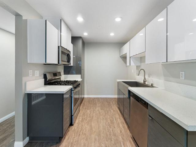 Pacific Palms Apartment Homes 2 Bedroom Apartment for Rent at 2045 S Haster St, Anaheim, CA 92802