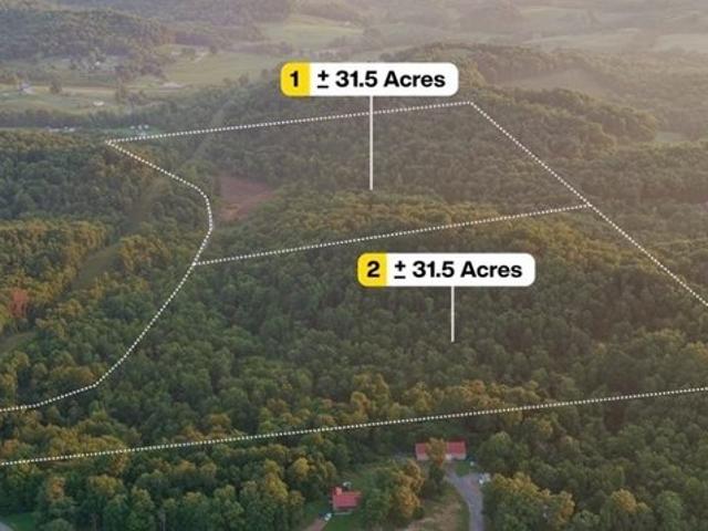 Pacific Rd NE, Carrollton, OH 44615