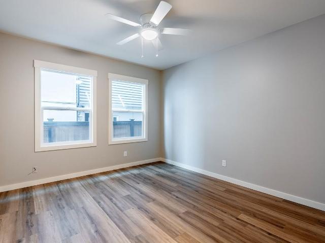 Pacific Ridge 1 Bedroom Apartment for Rent at 721 17th Ave, Seattle, WA 98122 Minor