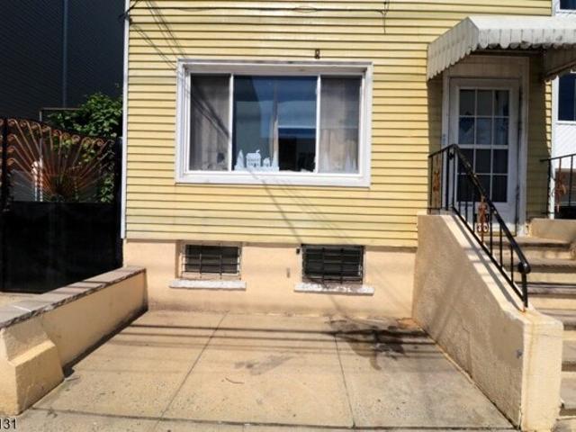 Pacific St, Newark, Home For Sale