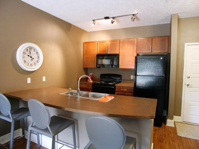 Pacific West 1 Bedroom Apartment for Rent at 14121 Pierce Plz, Omaha, NE 68144 Montclair Trendwood Parkside and Georgetown