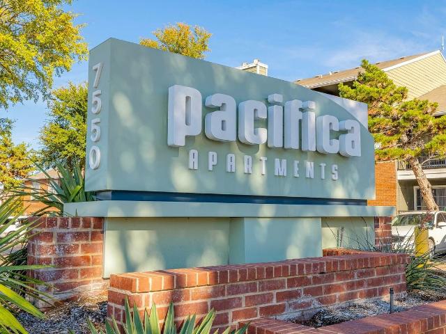 Pacifica 1 Bedroom Apartment for Rent at 7550 S Westmoreland Rd, Dallas, TX 75237