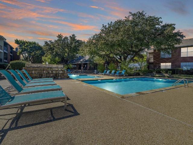 Pacifica 2 Bedroom Apartment for Rent at 7550 S Westmoreland Rd, Dallas, TX 75237