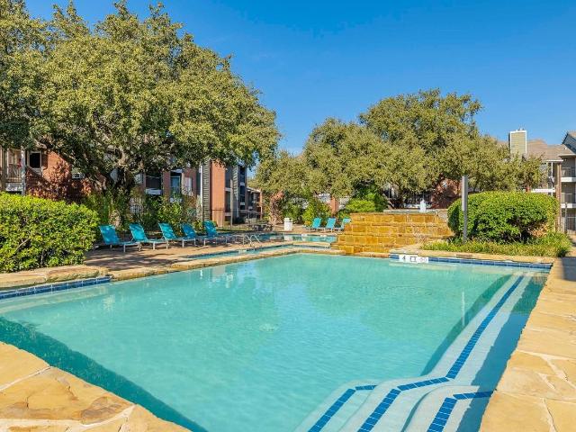 Pacifica 2 Bedroom Apartment for Rent at 7550 S Westmoreland Rd, Dallas, TX 75237