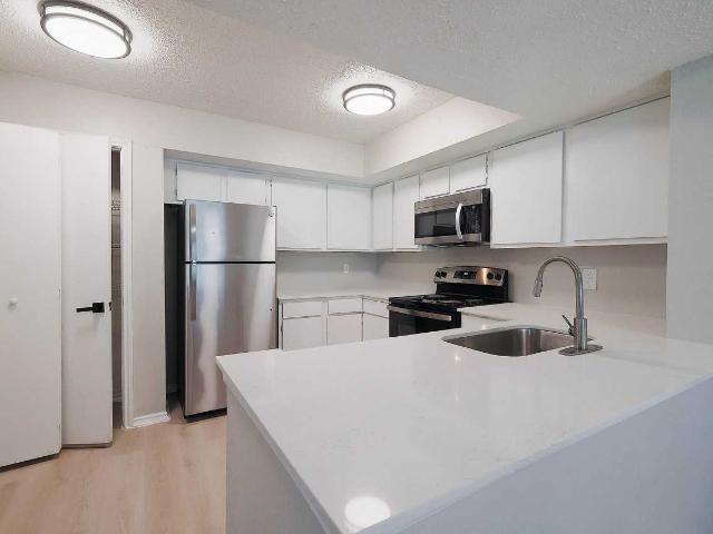 Pacifica 2 Bedroom Apartment for Rent at 7550 S Westmoreland Rd, Dallas, TX 75237