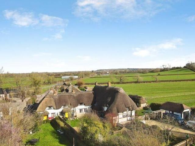 Packhorse, Purton, 2 Bedroom Terraced