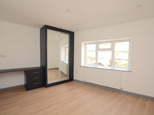 Packhorse Road, Gerrards Cross SL9, 1 bed flat to rent, £1,125 pcm | PrimeLocation