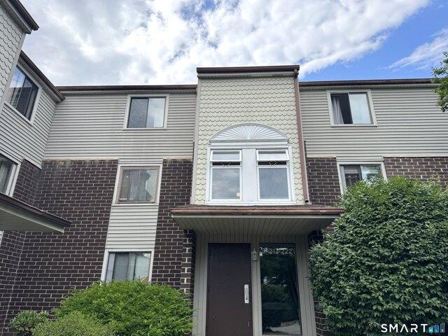 Padanaram Rd Unit J, Danbury, Condo For Sale