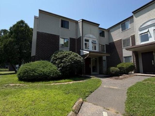 Padanaram Rd Unit J, Danbury, Condo For Sale