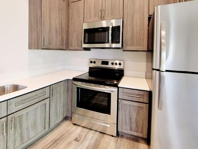 Paddington Place 1 Bedroom Apartment for Rent at 2540 S 42nd St, Tacoma, WA 98409 South Tacoma