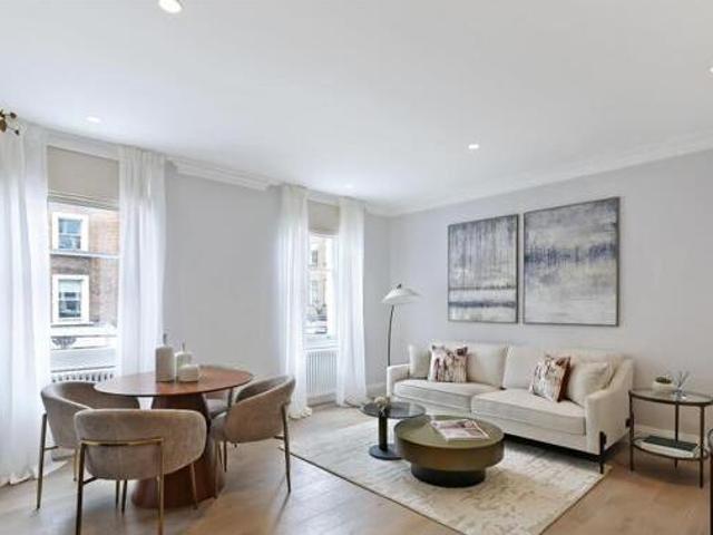 Paddington Street, London, 2 Bedroom Flat