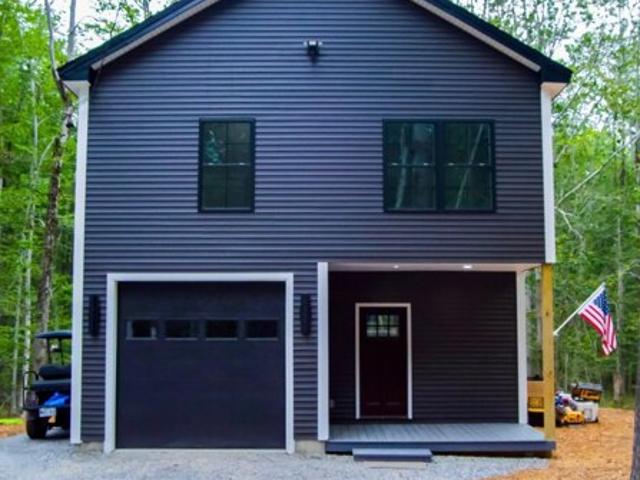 Paddock Ln, Frye Island, Home For Sale