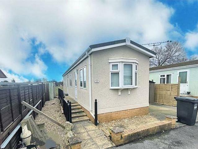 Paddock Park, New Bristol Road, 1 Bedroom Park