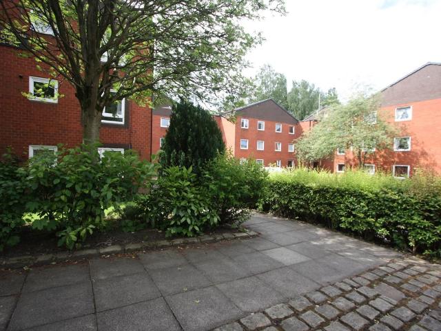 Paderborn Court, Bolton BL1, 1 bed flat to rent, £700 pcm | PrimeLocation