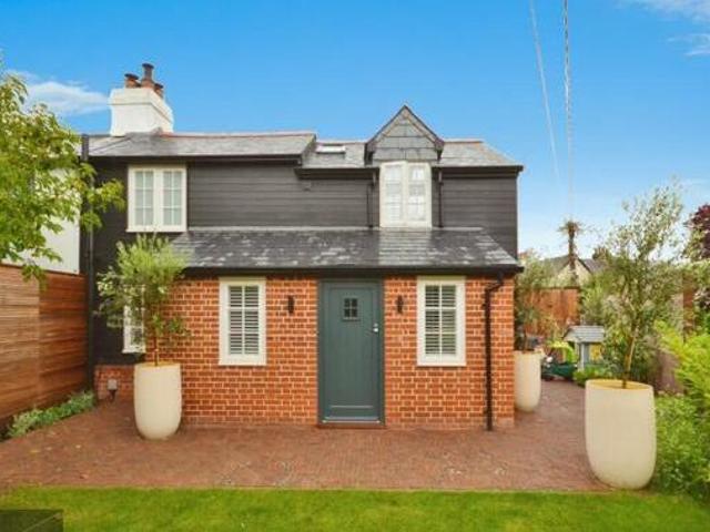 Padhams Green, Brentwood, 3 Bedroom Semi detached
