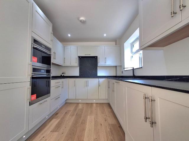 Padnell Road, Waterlooville PO8, 3 bed property to rent, £2,350 pcm | PrimeLocation
