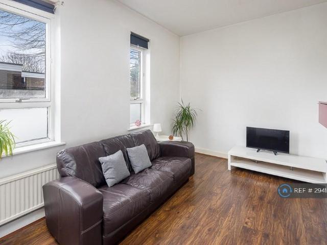 Page Green Terrace, London, N15 1 bed flat to rent £1,600 pcm £369 pw