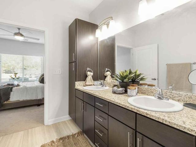 Page Living at Pinnacle Hills 1 Bedroom Apartment for Rent at 5050 W Highland Knolls Rd, Rogers, AR 72758
