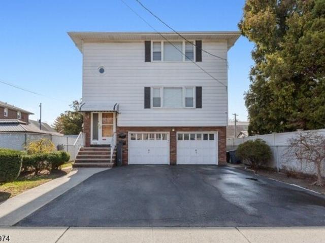 Page St, Elmwood Park, Home For Sale