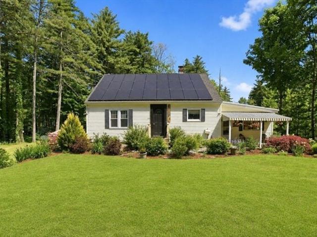 Page St, Lunenburg, Home For Sale