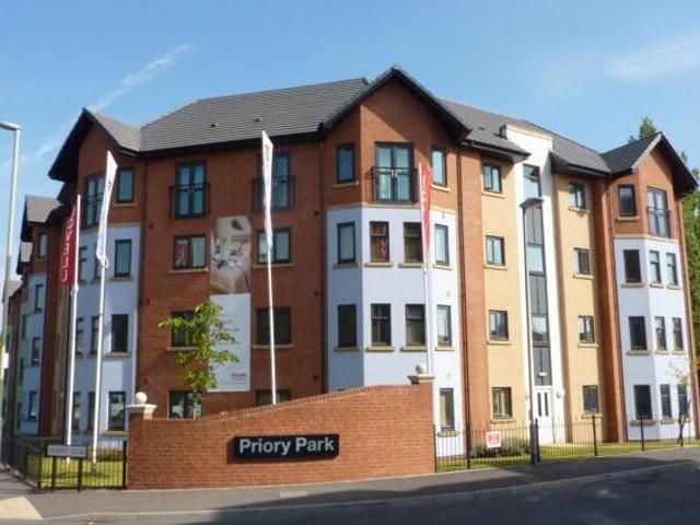 Pages Croft, Dudley, 2 Bedroom Apartment
