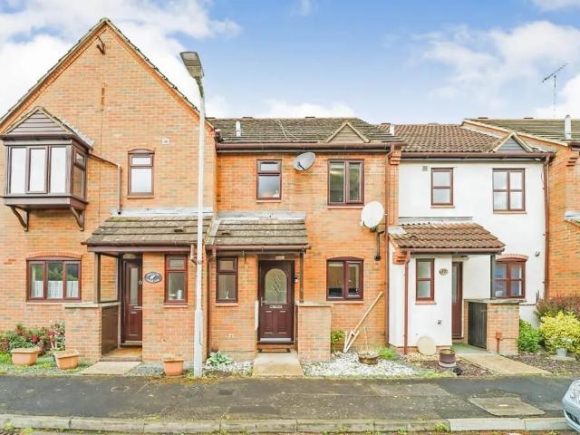 Pages Lane, North Uxbridge UB8, 2 bed terraced house to rent, £1,850 pcm | PrimeLocation