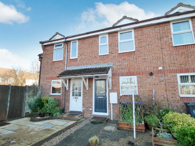 Pages Lane, Worthing, BN11 2 bed house to rent £1,325 pcm £306 pw