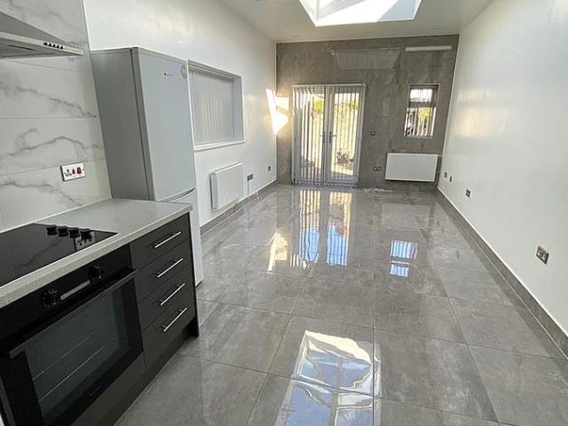Paget Street, Cardiff CF11, 2 bed maisonette to rent, £1,090 pcm | PrimeLocation