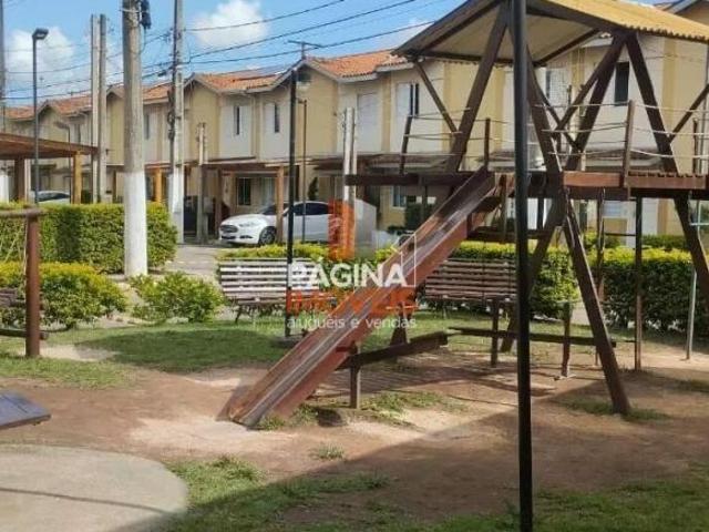 Página 1 Imóveis anuncia para venda ótima casa com 3 dormitórios, semi mobiliada no &quot Condomíni