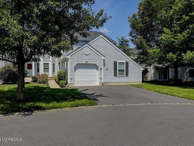 Pagoda Ln, Freehold, Condo For Sale
