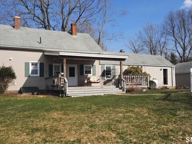 Paine Rd, Pomfret, Home For Sale