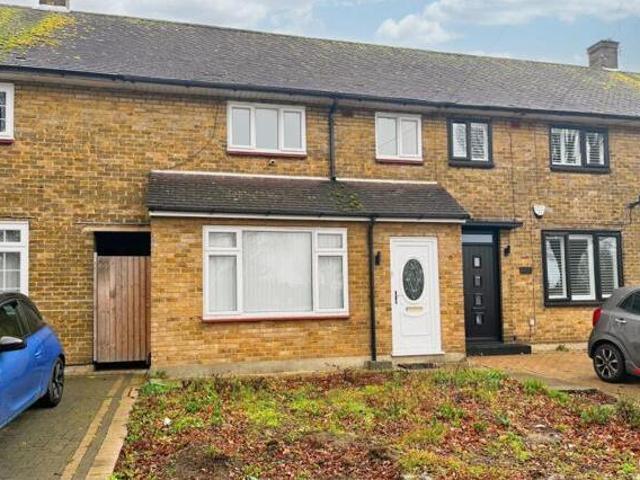 Paines Brook Way, Romford, 3 Bedroom Semi detached