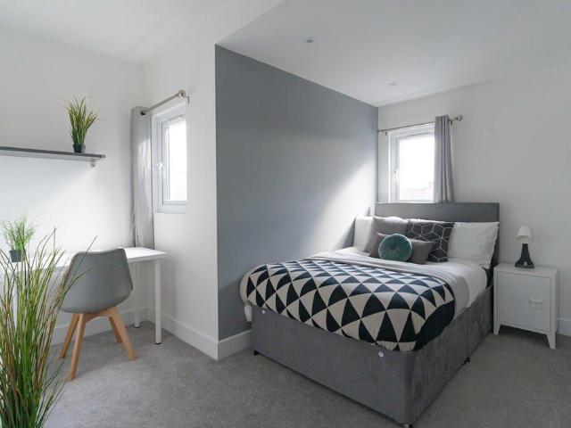 Pains Road, Hampshire PO5 7 bed house to rent £5,005 pcm £1,155 pw