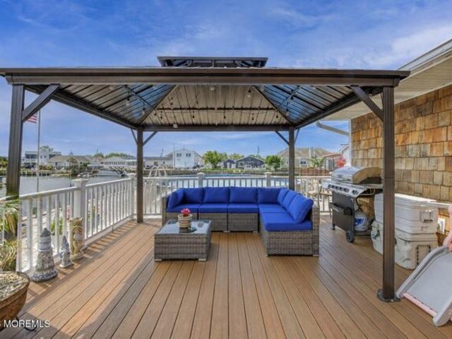 Painter Pt, Lanoka Harbor, Home For Sale