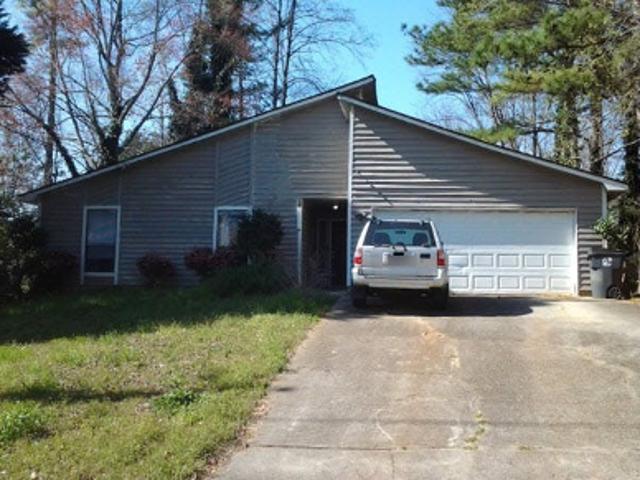 Paisley Ct NW