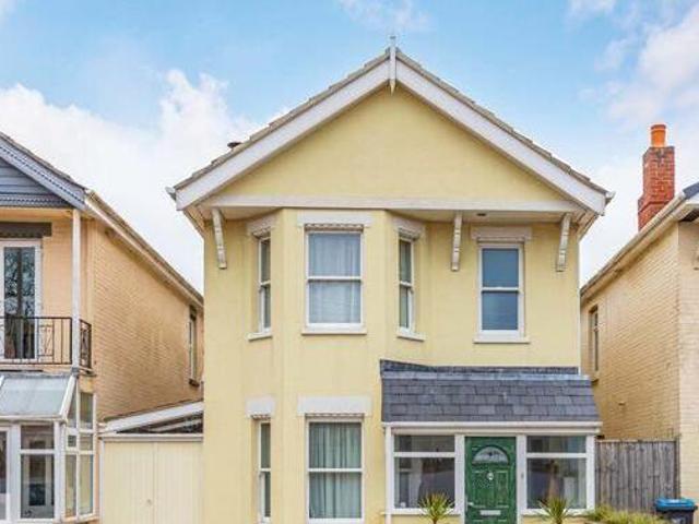 Paisley Road, Southbourne, 4 Bedroom Detached