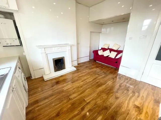 Paisley Road West, Glasgow, G51 1LU