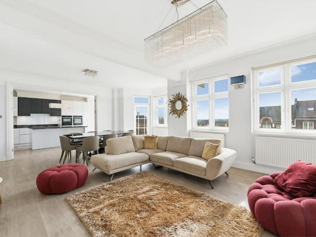 Palace Court, 250 Finchley Road NW3, 4 bed flat to rent, £8,000 pcm | PrimeLocation
