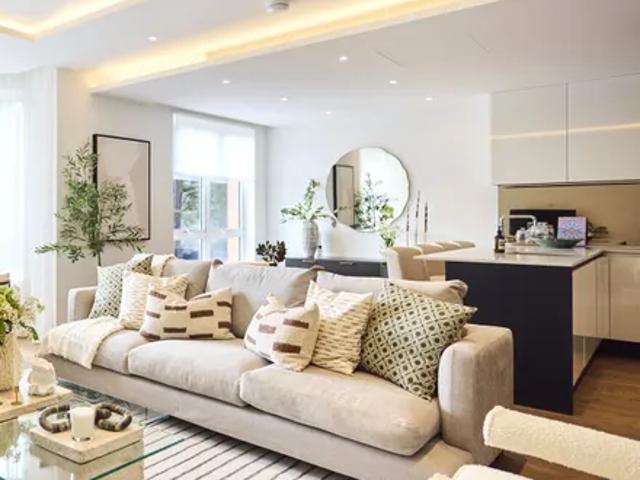 Palace Court Residences, 154 Bayswater Road, London, W2 4HP, United Kingdom | 2 bed apartment for rent #165442440 | Rentberry