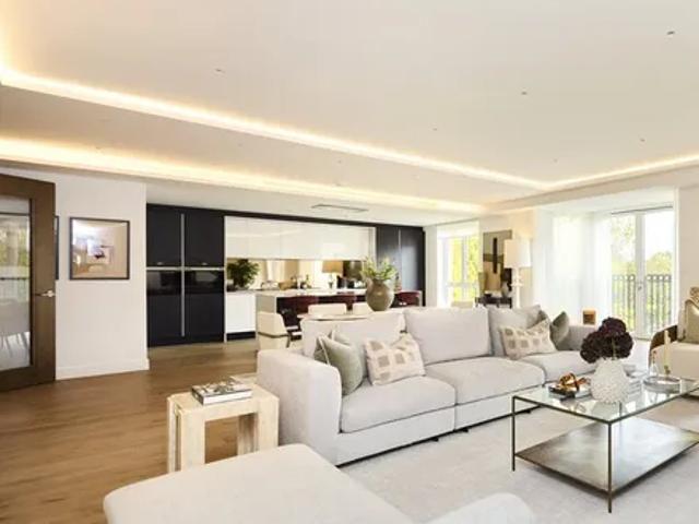 Palace Court Residences, 154 Bayswater Road, London, W2 4HP, United Kingdom | 3 bed apartment for rent #167643549 | Rentberry