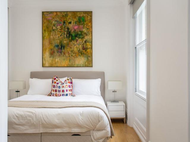 Palace Gate W8, 3 bed flat to rent, £21,667 pcm | PrimeLocation