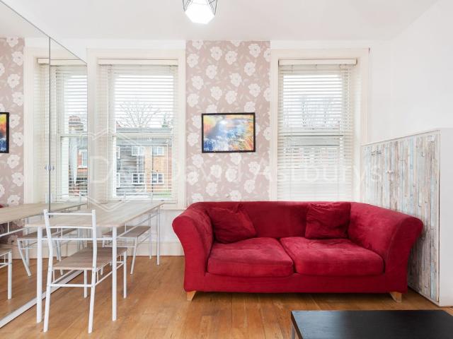 Palace Gates Road, Alexandra Palace, London N22, 1 bed flat to rent, £1,350 pcm | PrimeLocation