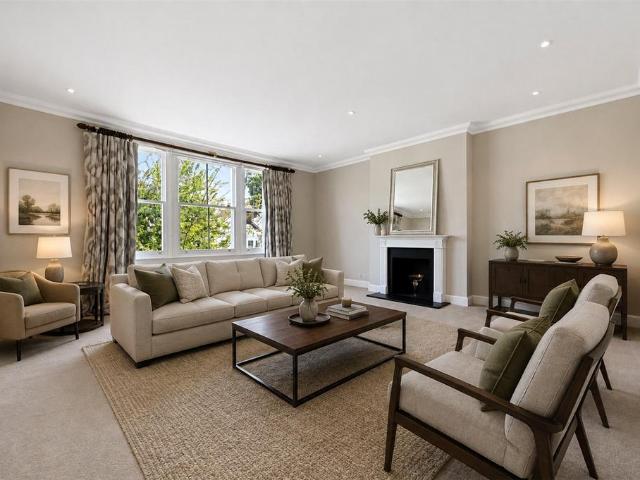 Palace Gardens Terrace, Kensington. 2 bed terraced house to rent £7,583 pcm £1,750 pw