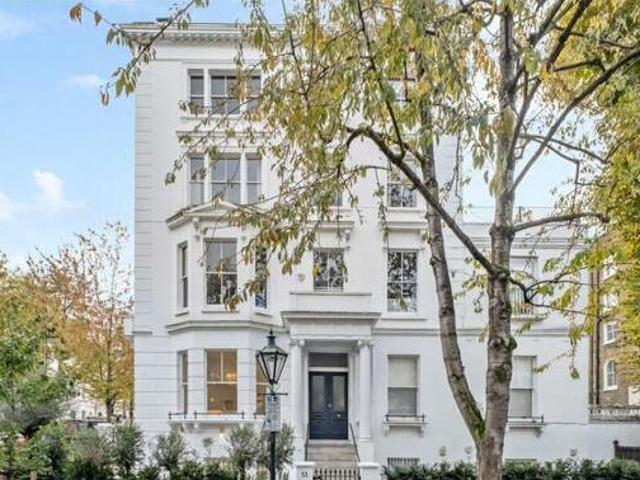 Palace Gardens Terrace, Kensington, 2 Bedroom Maisonette